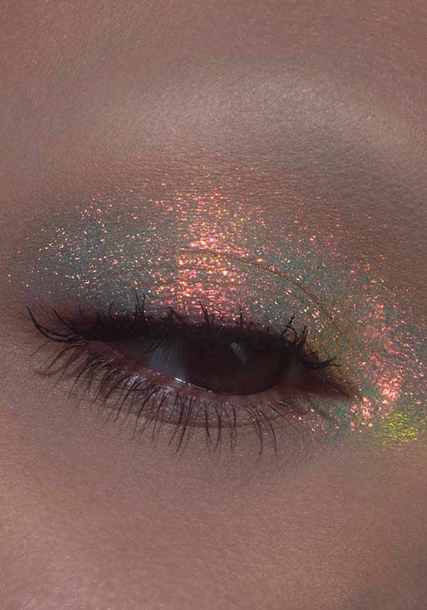 Home All Cat’s Eye Multichrome | PIGMENT