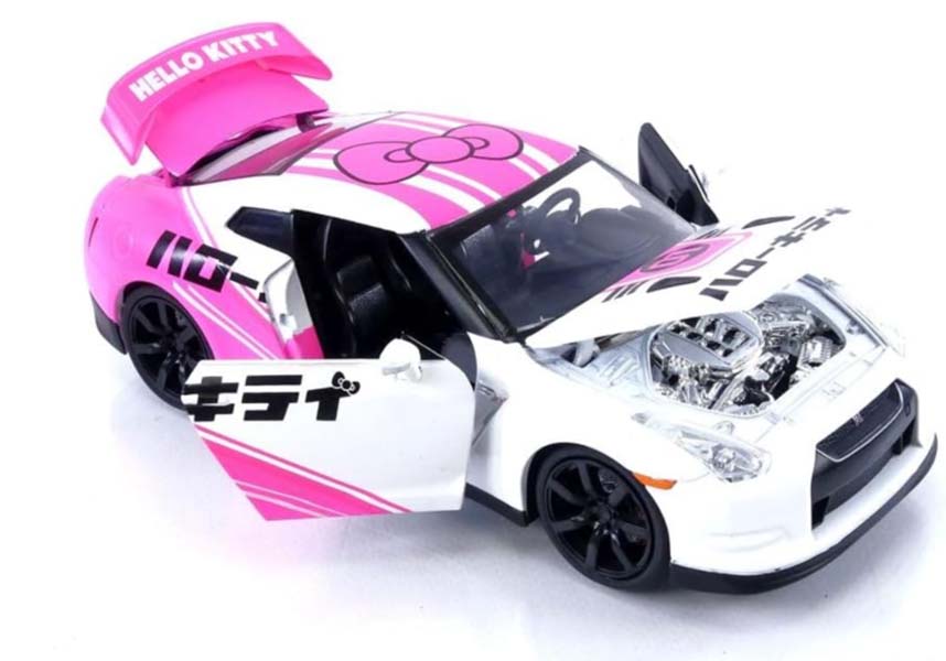 Home All Hello Kitty Nissan GT-R [R35] | VEHICLE