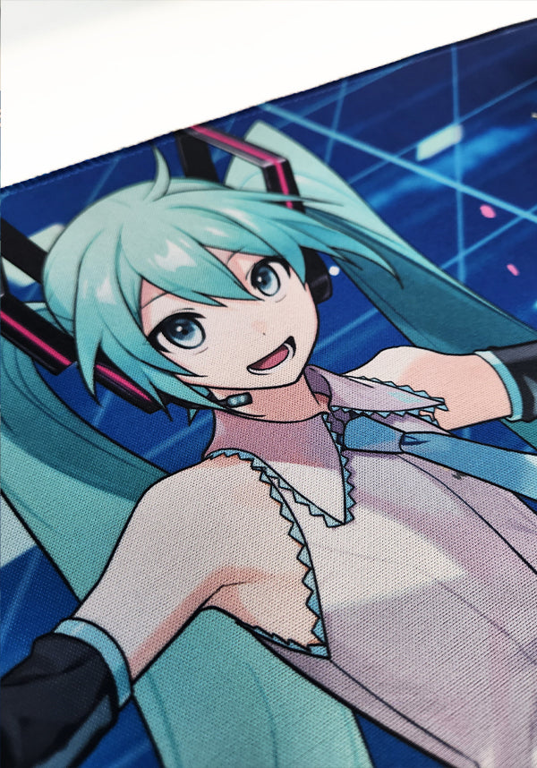 Hatsune Miku: Solo | XXL GAMING MAT