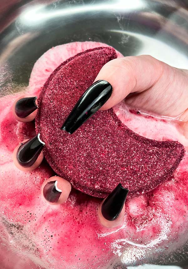 Beserk Bombs - Moon Blood Red Bath Bomb - Buy Online Australia