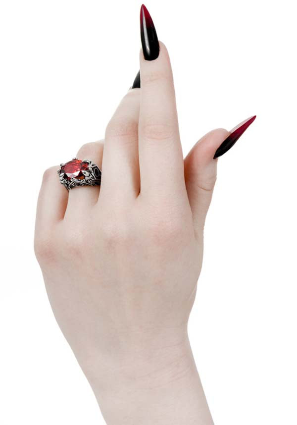 restyle-false-idols-ring-2.jpg?v=1731015657